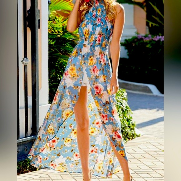 VENUS | Tops | New Venus Xl Lightweight Flirty Halter Top With Flowing ...